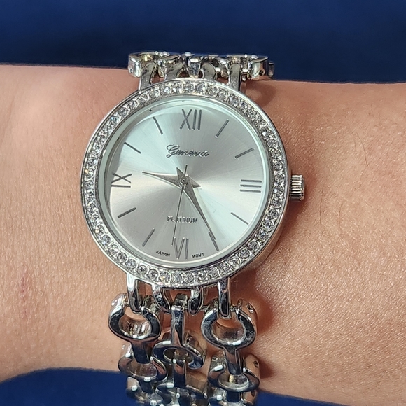 Geneva | Accessories | Y2k Geneva Rhinestone Large Classic Glam Silver ...